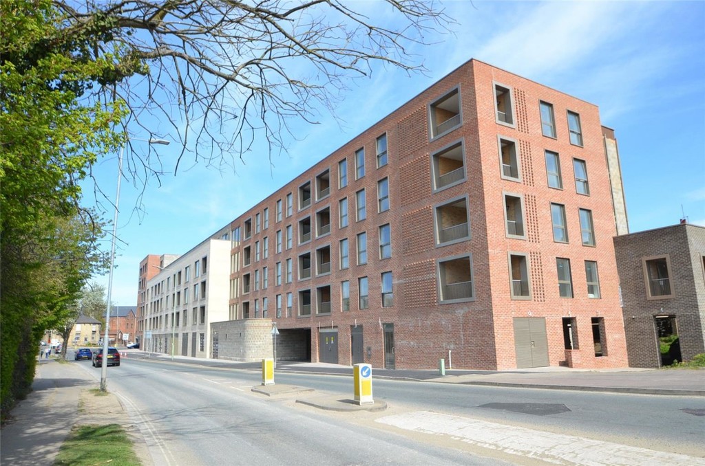 The Lantern, Tayfen Road, Bury St. Edmunds - Tennens Properties Ltd