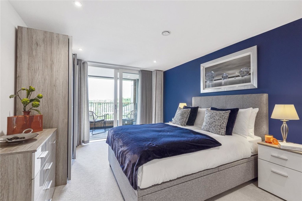 The Lantern, Tayfen Road, Bury St. Edmunds - Tennens Properties Ltd